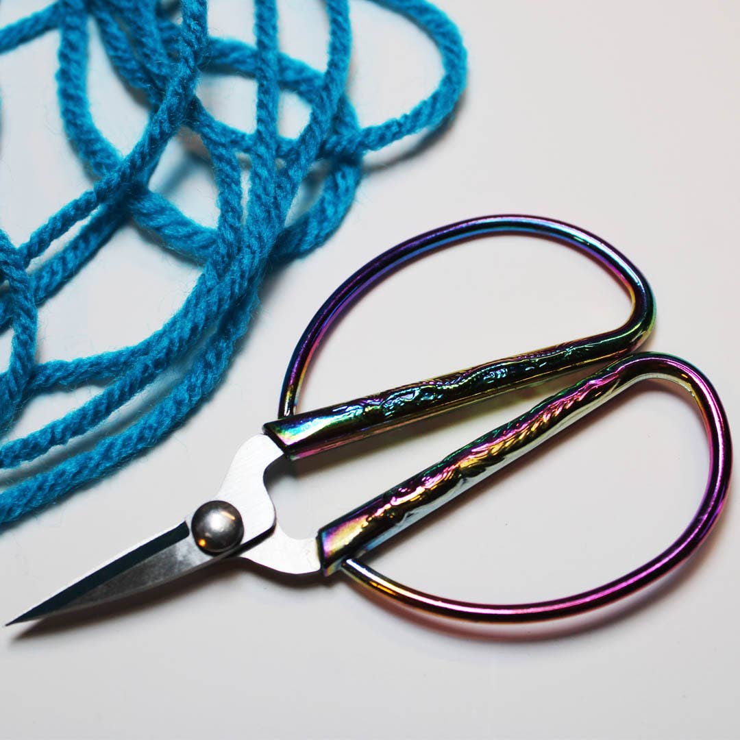 Vintage Dragon Small Scissors – Weave & Wander Yarn Shop